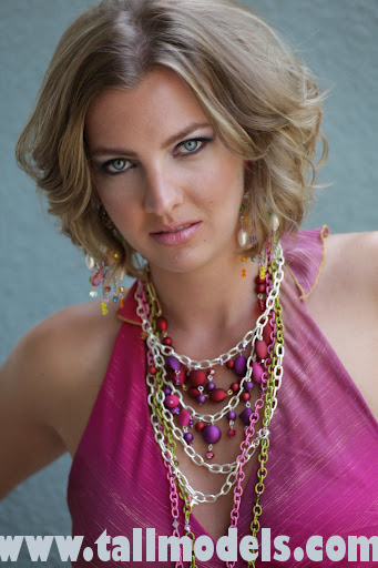 Allegra 6’2” 188 cm – Tallmodels.com! Tall Models Agency!