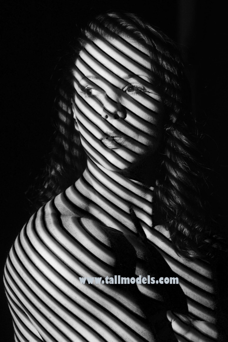 Maria Wattel 6’1” 185 cm – Tallmodels.com! Tall Models Agency!