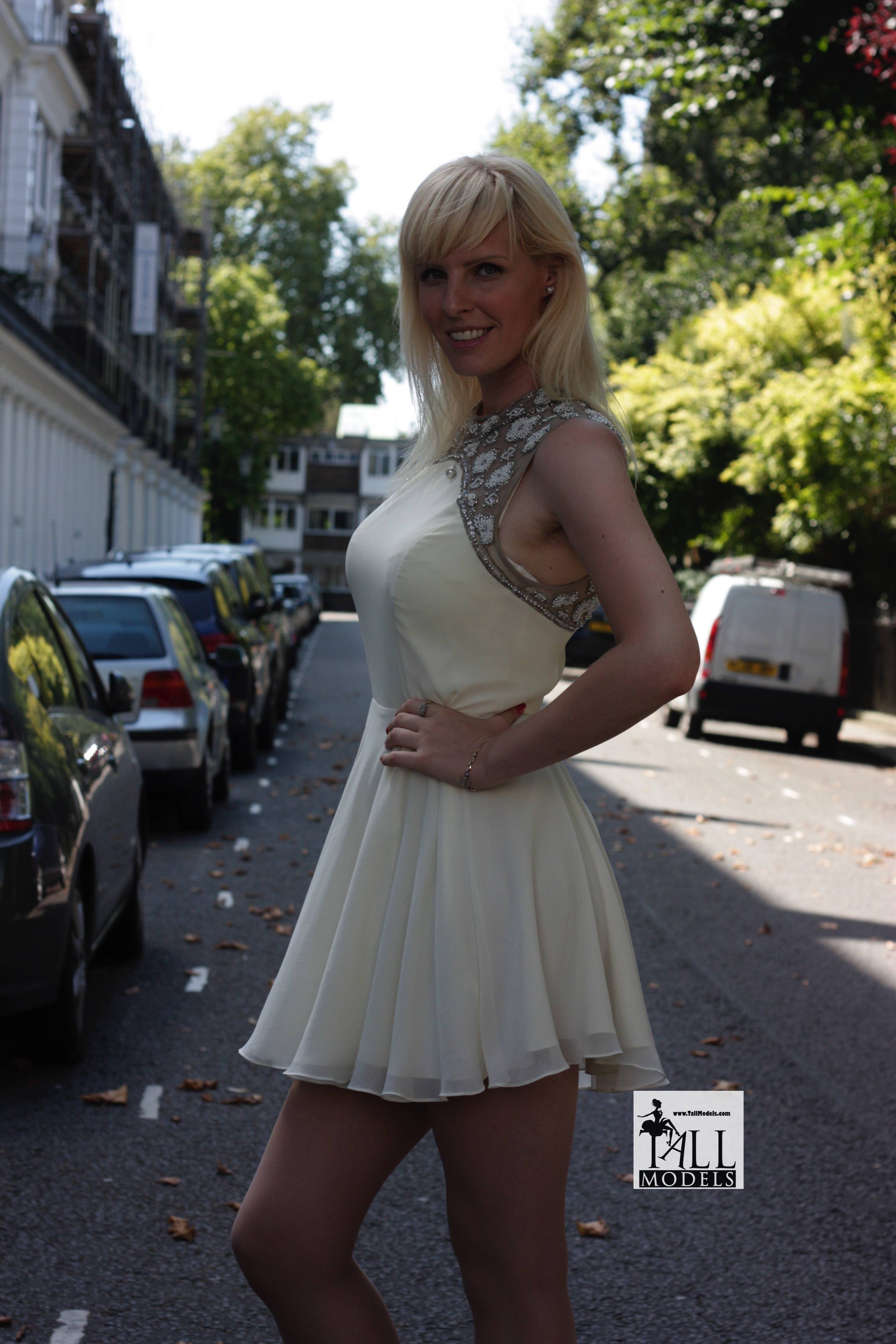 Londina 6’3” 191 cm – Tallmodels.com! Tall Models Agency!